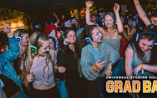 Universal Studios™ – Grad Bash! – Mars Students