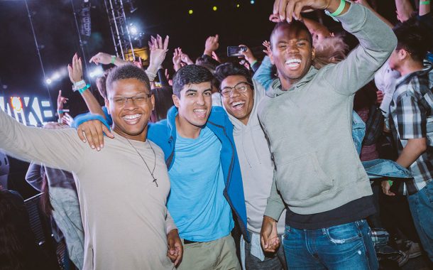 Universal Studios™ – Grad Bash! – Mars Students